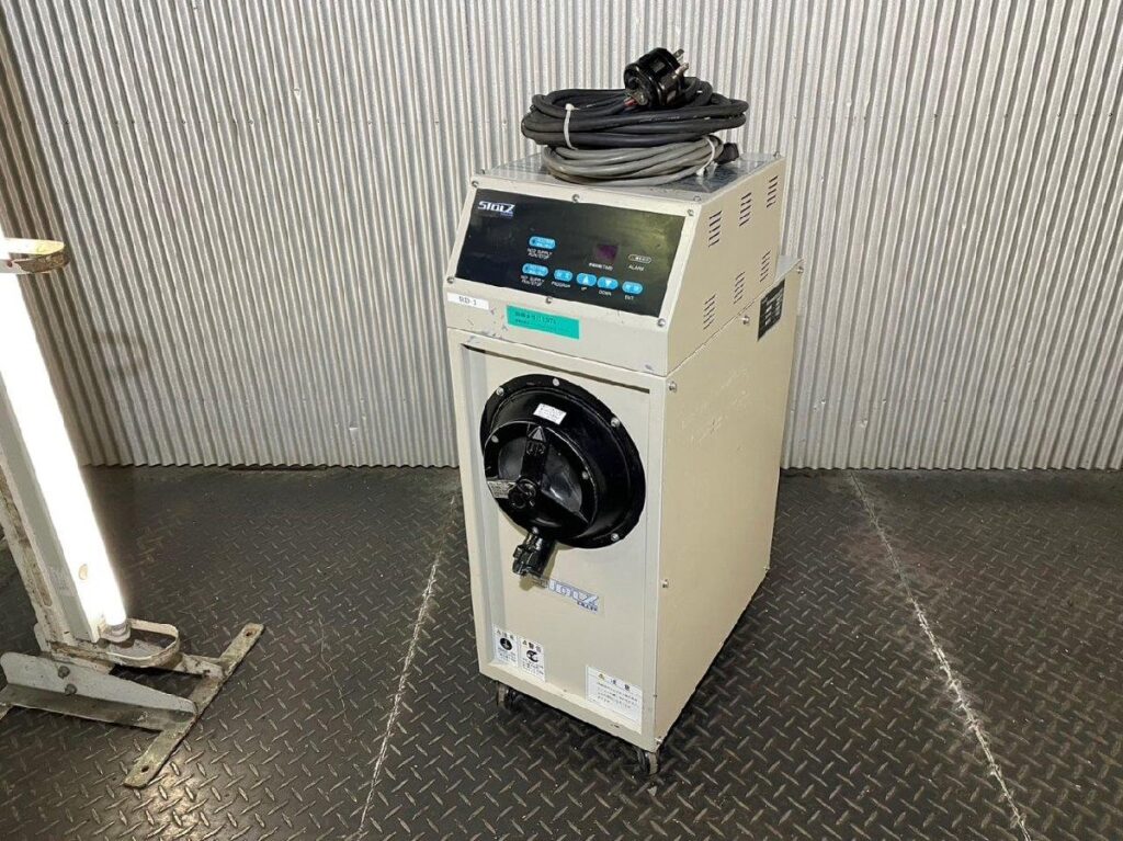 ＜STOLZ/シュトルツ＞輸送システム ホッパーローダー LK-11 三相200V 50Hz 0.75kw - 中古｜機械のトータルコーディネートなら神谷商事株式会社へ